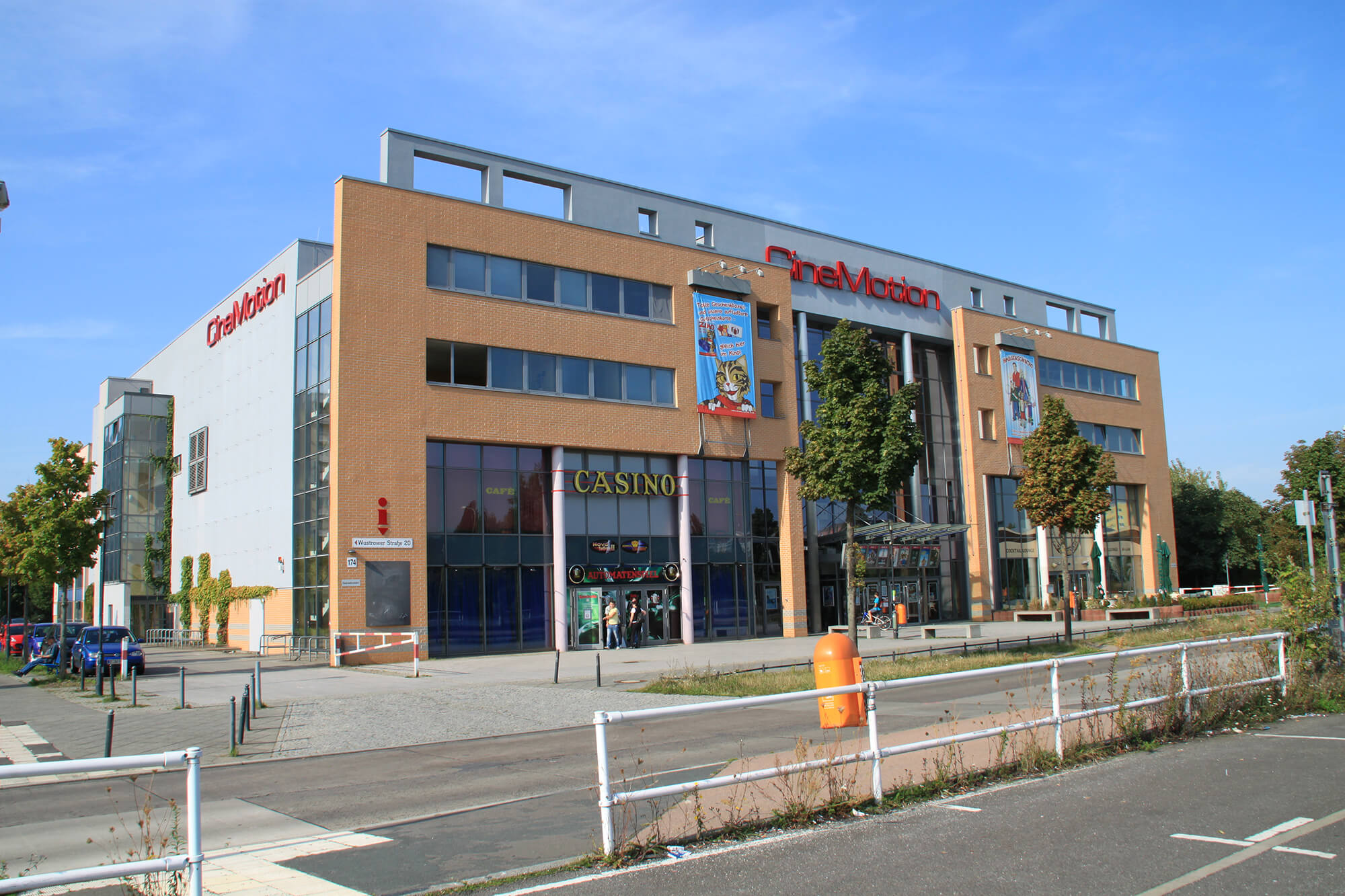 Anfahrt und Öffnungszeiten - Berlin - Cinemotion